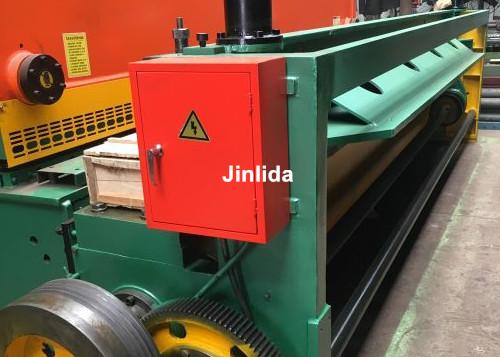 CNC 3m Width Hexagonal Wire Mesh Cutting Machine For Wire Netting Sheet ...