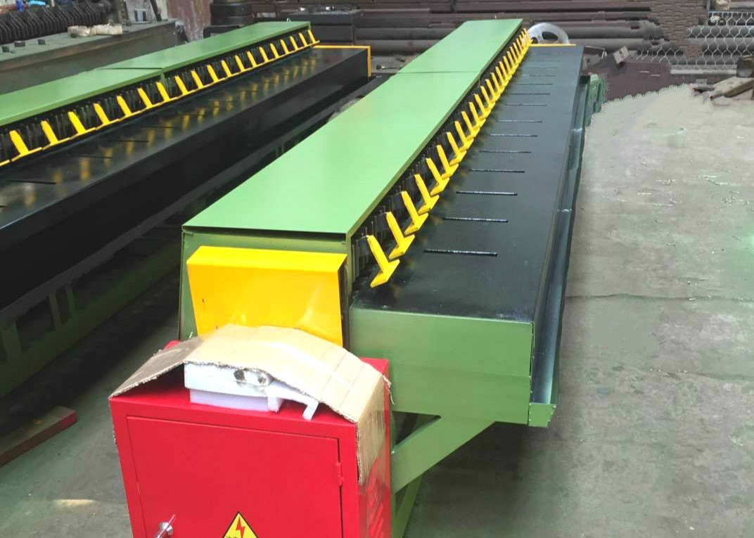 4m Hexagonal Wire Net Wrapped Edge Machine For Gabion Edge Winding 4.7kw